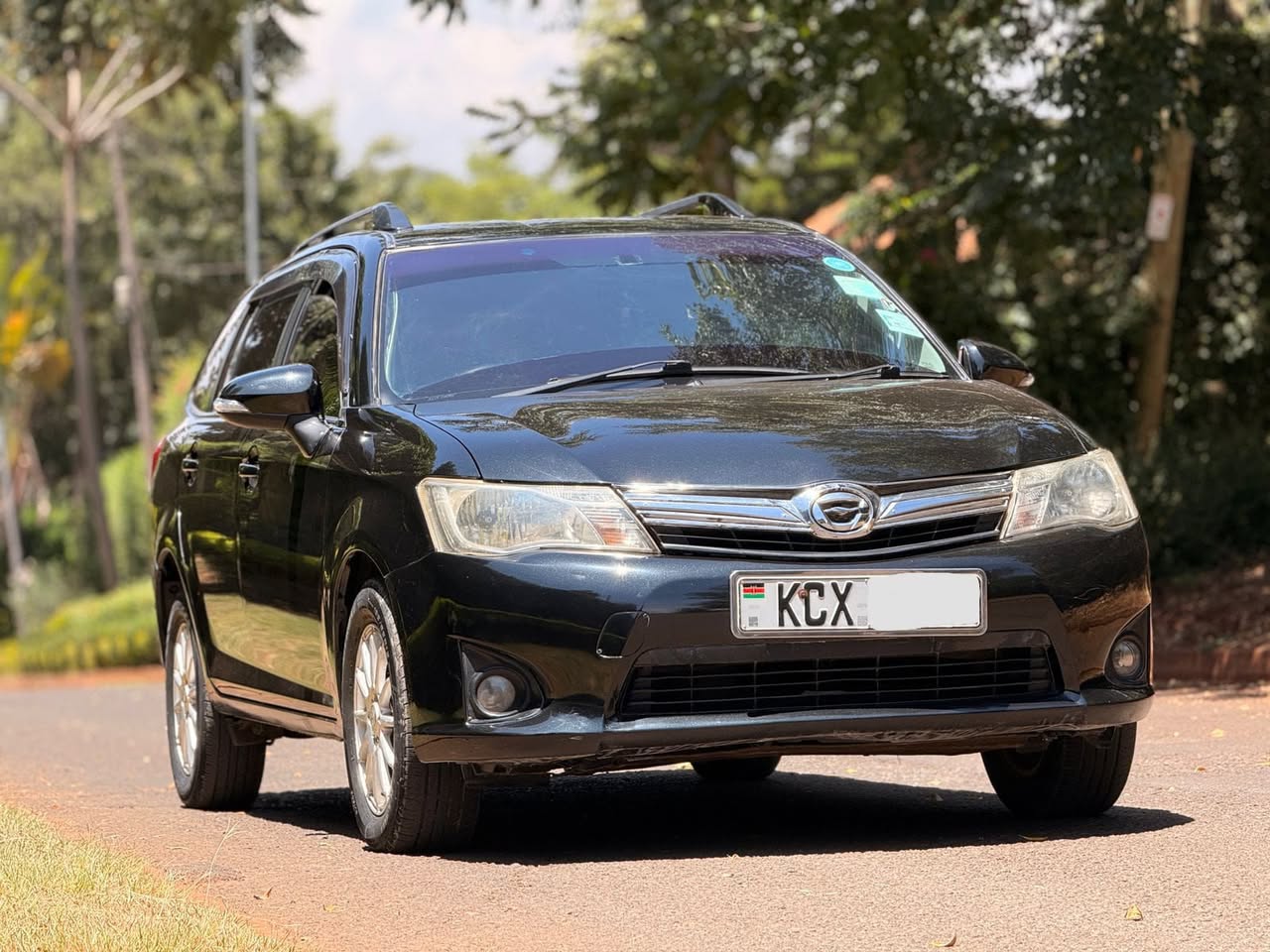 Used 2013 Toyota Fielder – Magari Poa